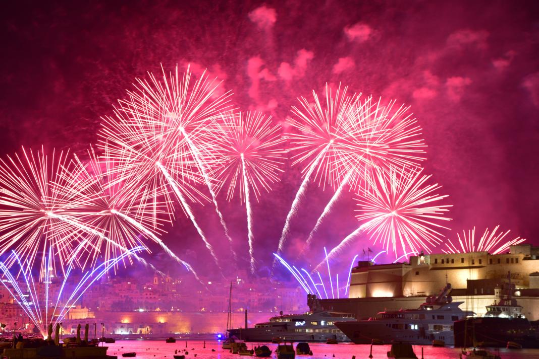 EU considers action on fireworks law after EP highlights surge in ...
