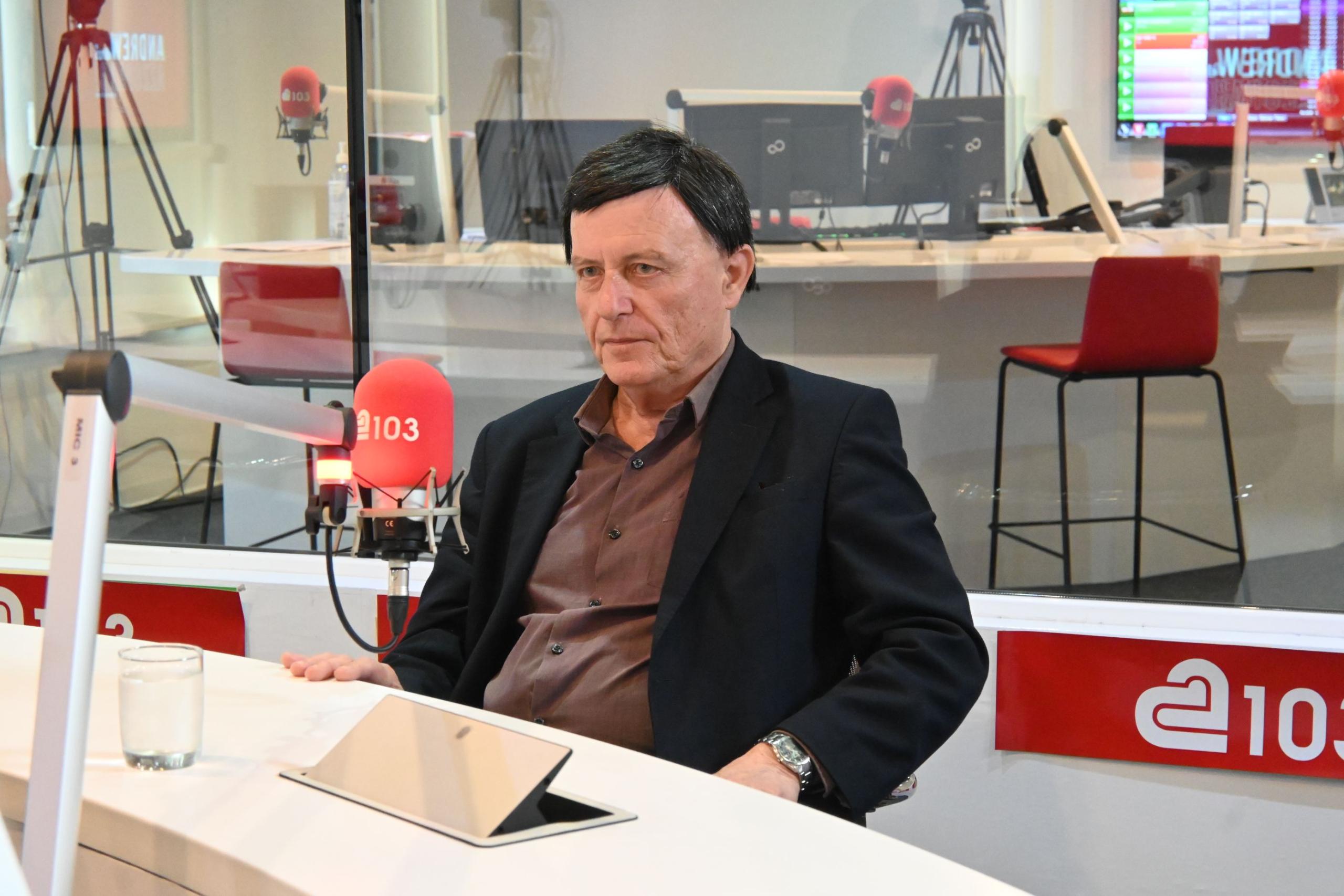 "Jiddispjaċik li nies tajba kellhom jitilqu, bħal Joseph Muscat ...