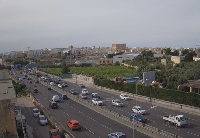 Collision in University area causes long tailbacks