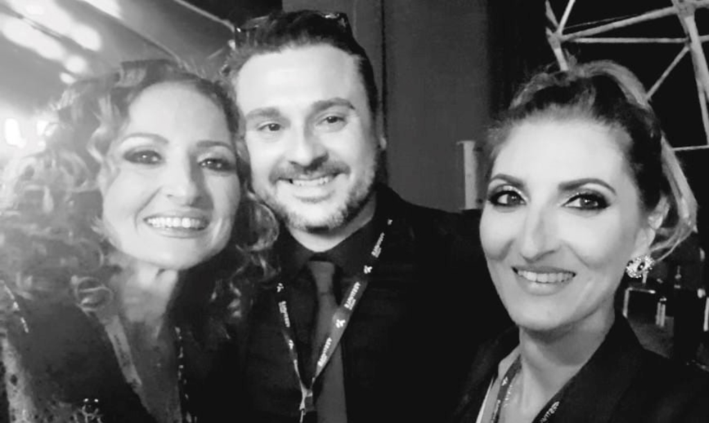 Natasha u Charlene lura fix-xena mużikali bħala kompożituri u awturi