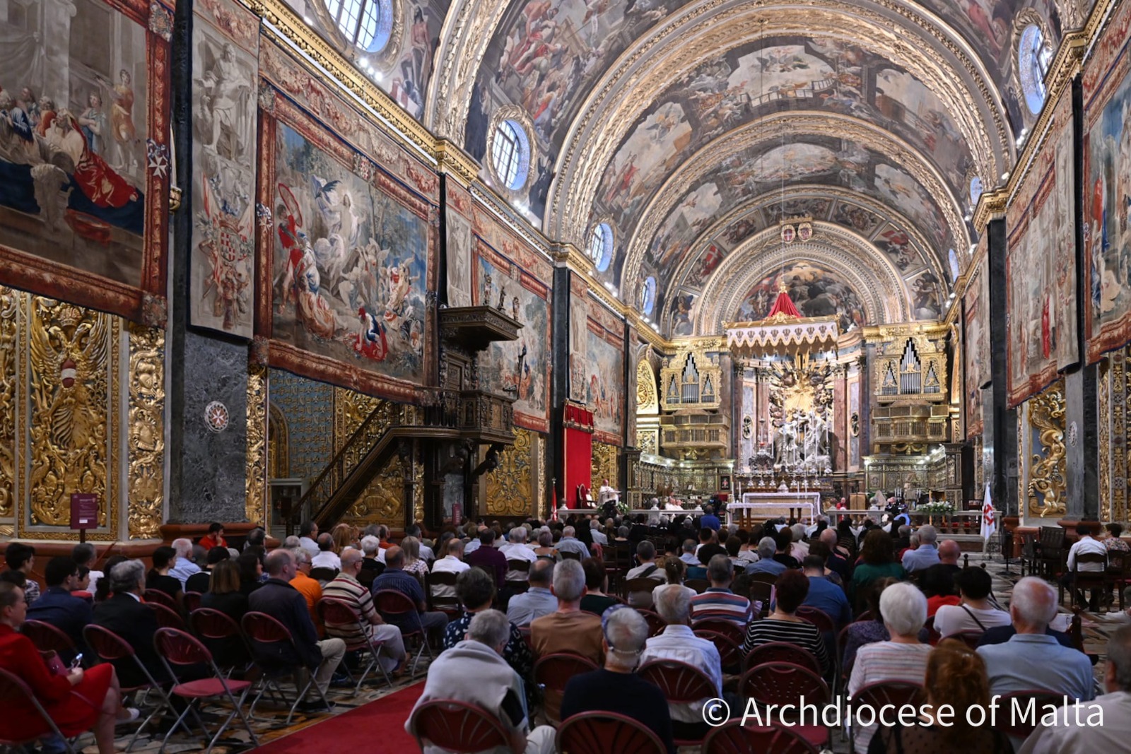 Ritratti: Il-purċissjoni tal-Corpus terġa' lura fil-Belt Valletta ...