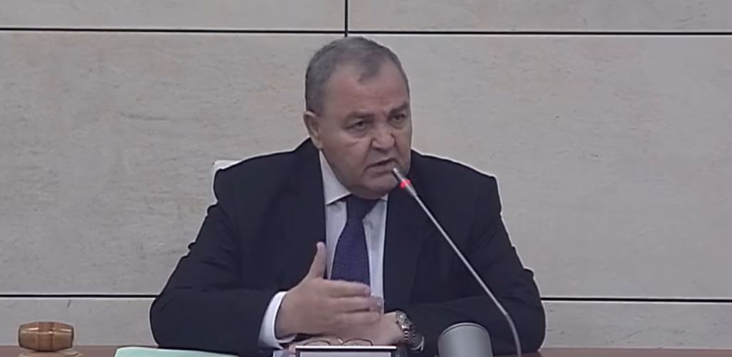 Il-Kummissarju Gafà mitlub jipprovdi protezzjoni lil Chris Fearne ...