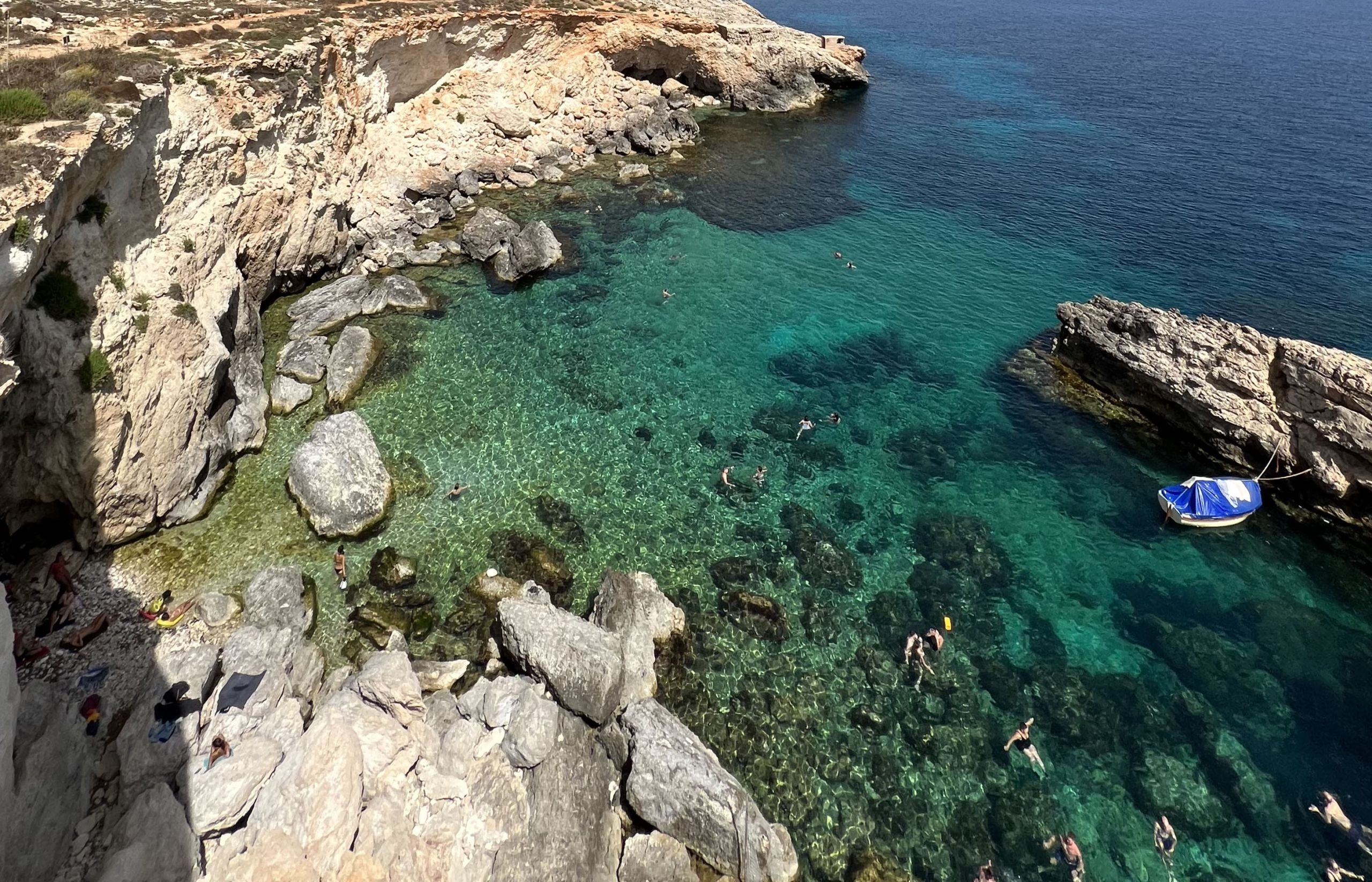 Ara: "F'60 sena qatt ma rajna dan id-diżastru kollu" - sajjieda f'Għar ...