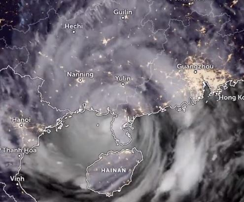 Thousands of people evacuated because of the Talim Typhoon