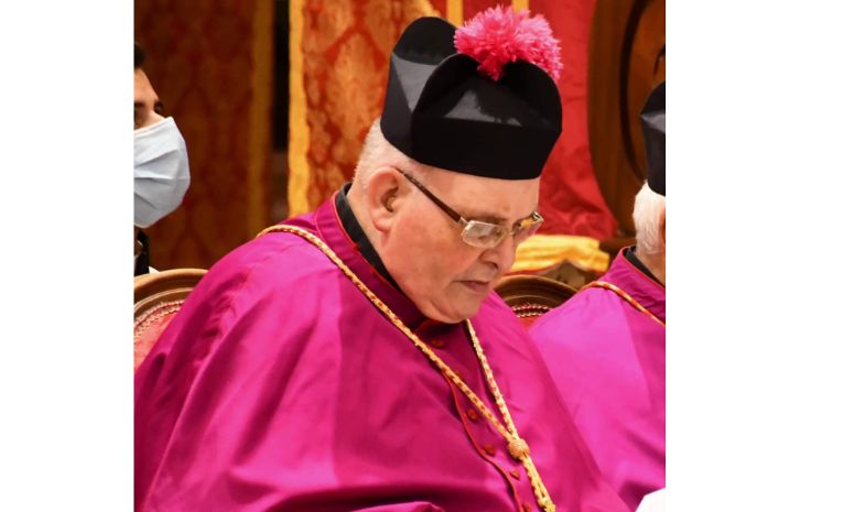 Imut Monsinjur George Tabone