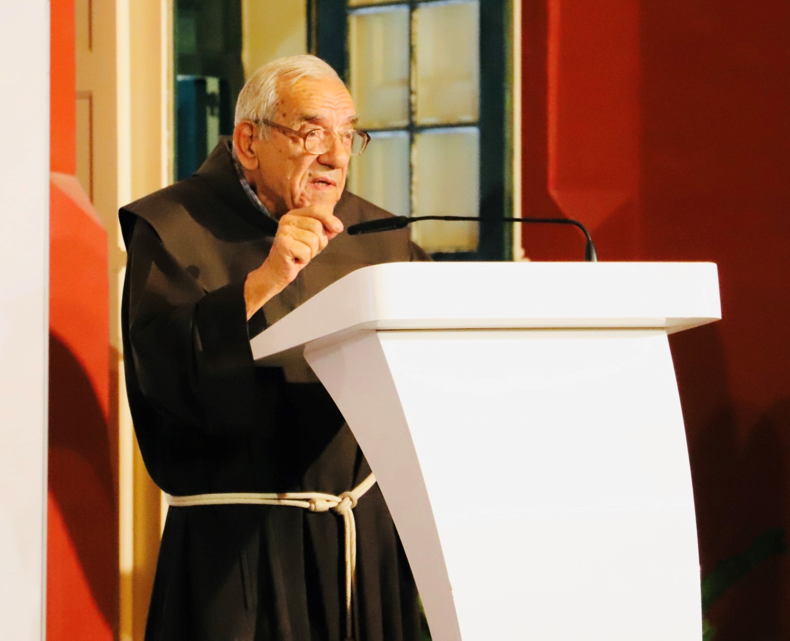 Fr. Dionysius Mintoff honoured with Lysistrata Prize for peace initiatives
