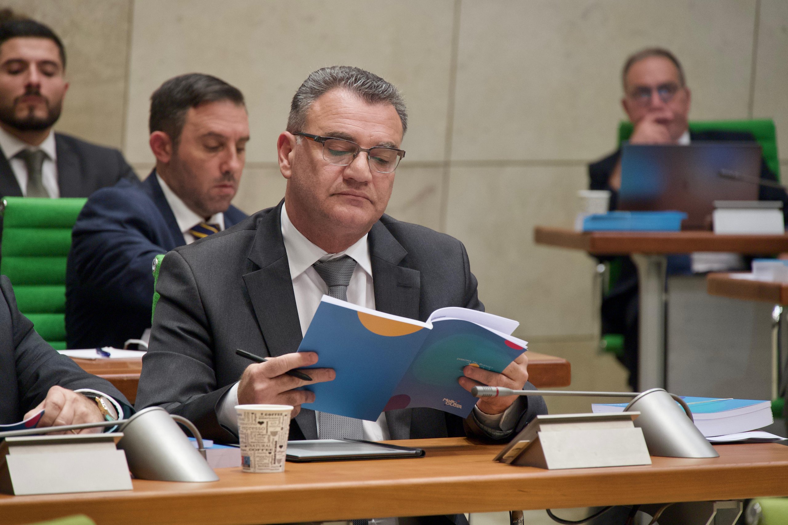 Żewġ persuni waqqfuni lbieraħ biex jitolbuni l-flus biex jieklu – David ...