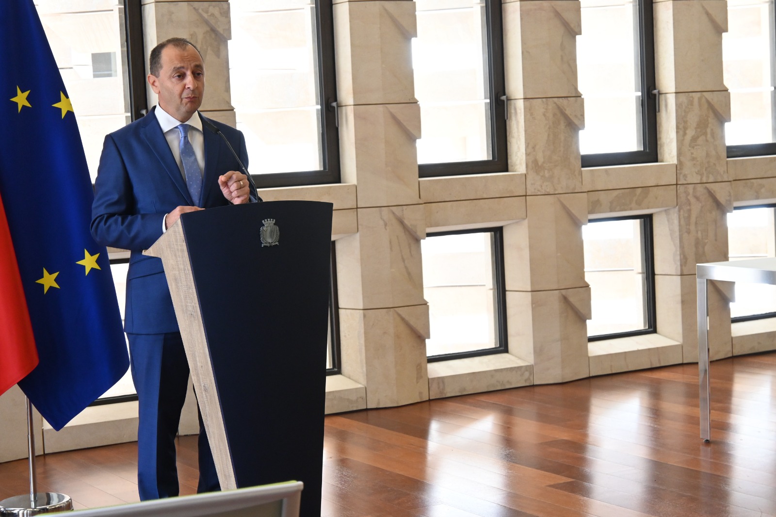 Il-Gvern se jħallas l-ispejjeż legali tal-membri tat-Tribunal Industrijali