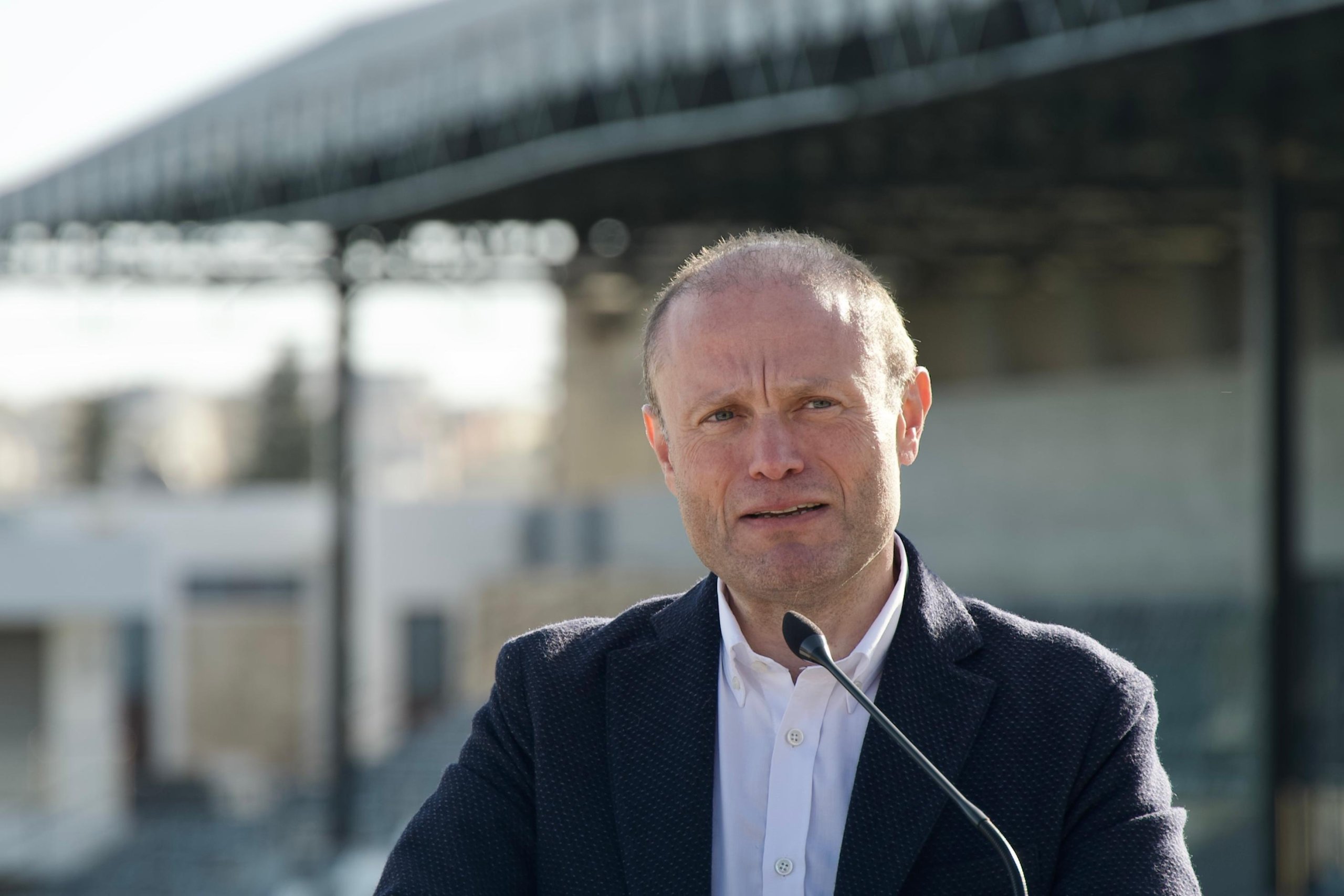 Muscat getting cold feet on show of force outside of Law Courts