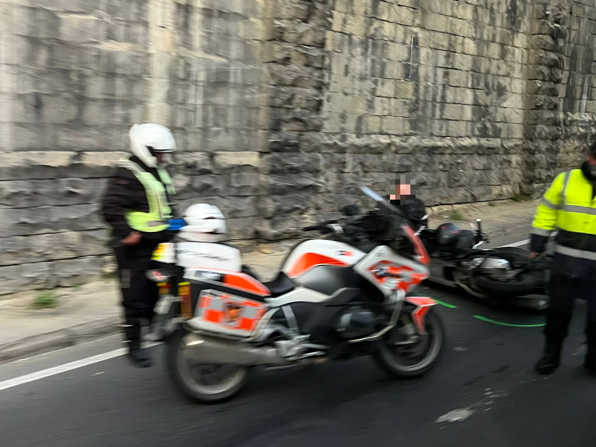 Motorcycle accident near Santa Venera tunnels creates traffic chaos