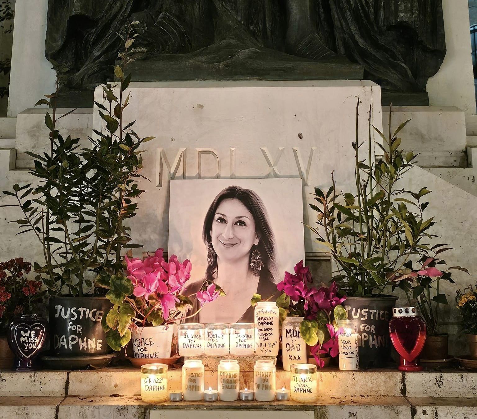 Navalny honoured with moment of silence at monthly vigil for Daphne