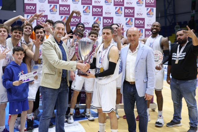 Starlites jirbħu l-BOV knockout tal-basketball tal-ewwel diviżjoni ...