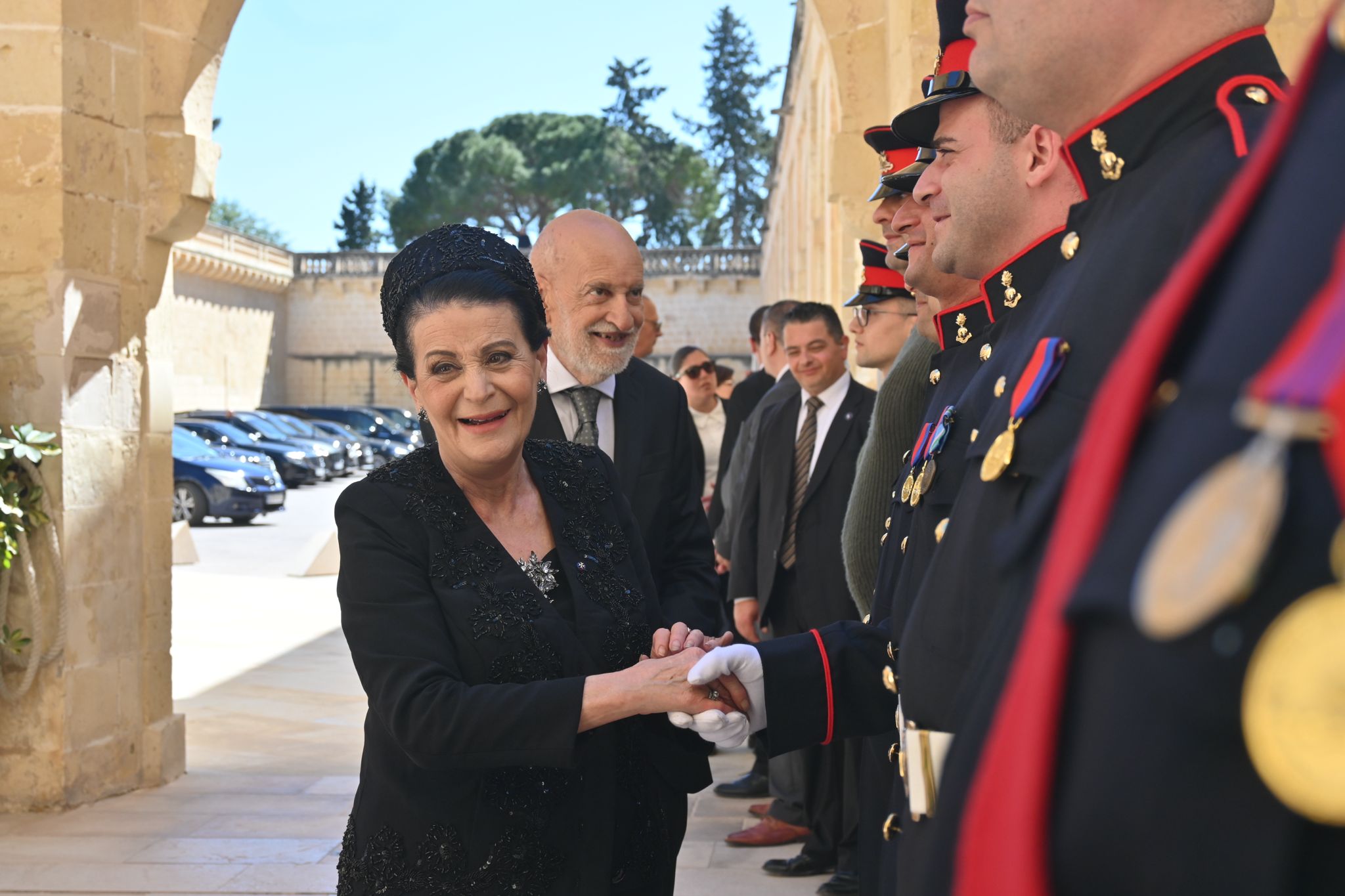 Titħabbar il-mewt tar-raġel tal-President Spiteri Debono
