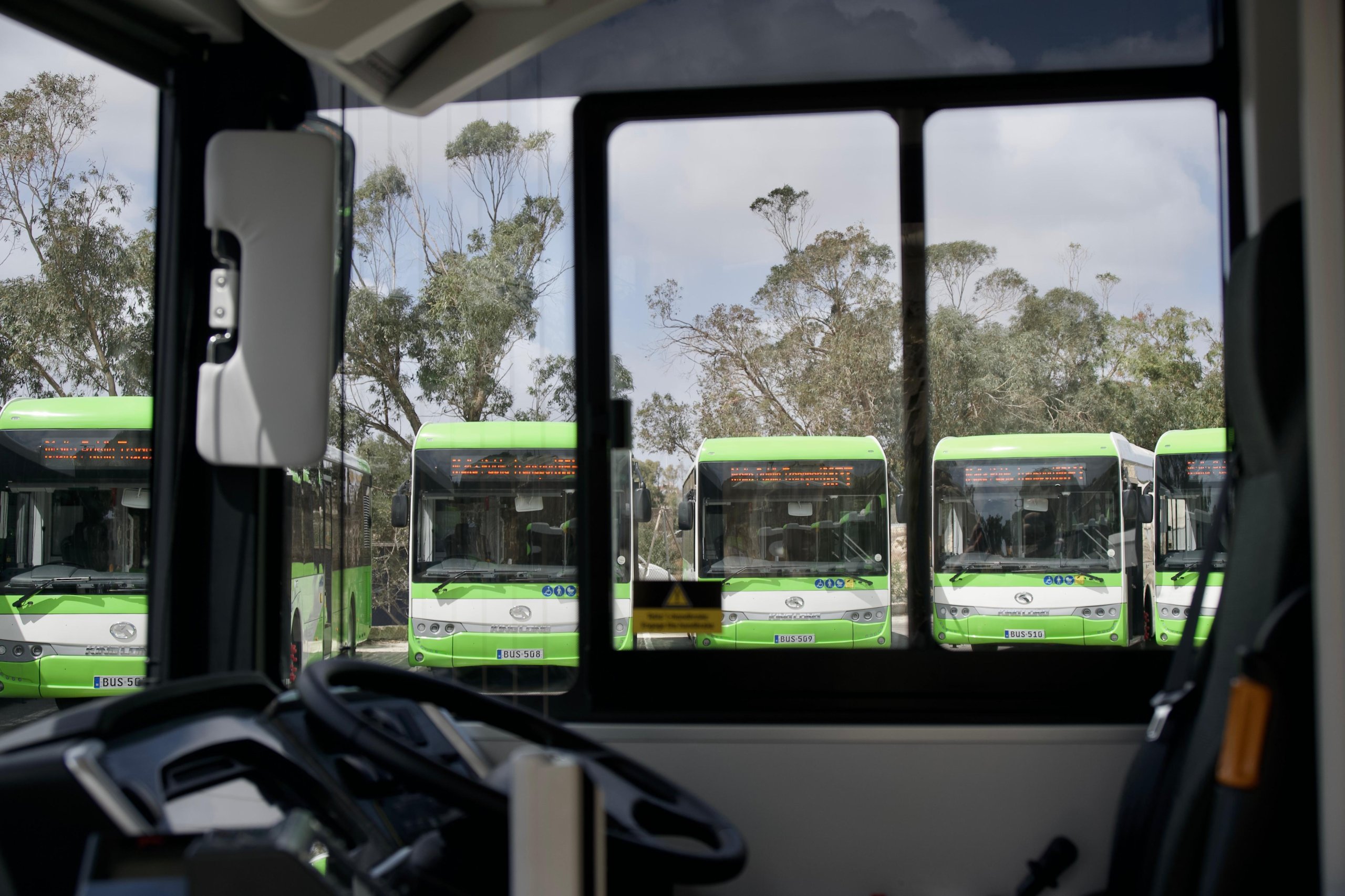 Momentum calls for urgent public transport upgrades