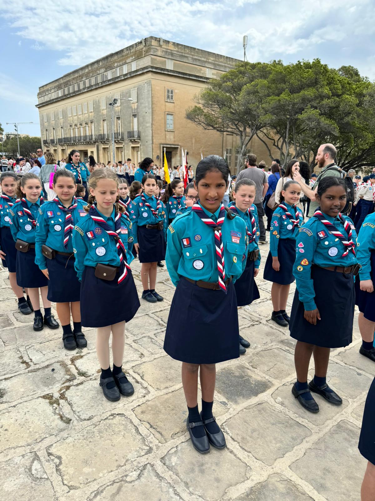 Ritratti: Il-parata tal-Iscouts u l-Girl Guides fil-Belt Valletta