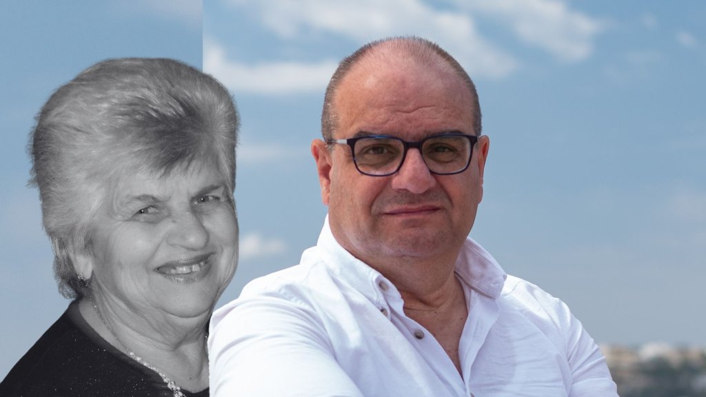 Philip Vella jsebbaħ il-kelma "omm" b’rakkont personali