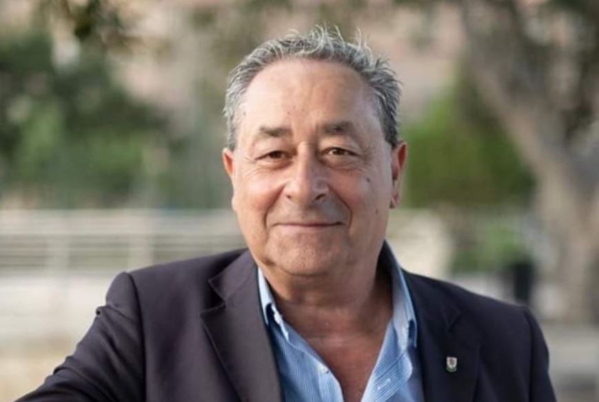 Jintħalaq ftehim biex Nigel Holland isir Sindku tal-Furjana