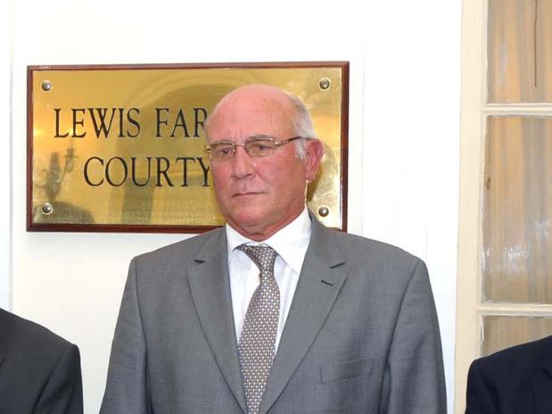 €7,000 kumpens lill-eks chairman tal-Enemalta minħabba dewmien fil-każ ...