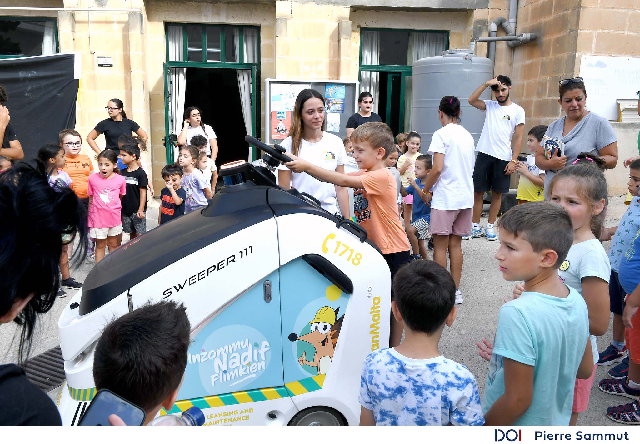 It-tfal jitgħallmu dwar l-ambjent bir-ritorn ta' Xummiemu
