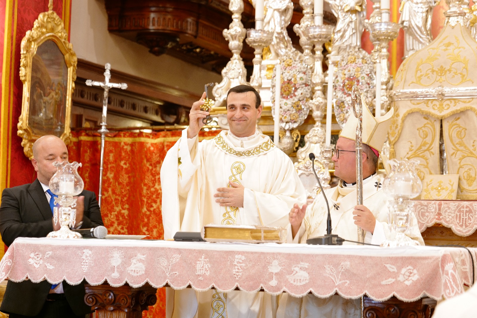 Mqabba’s new parish priest begins his pastoral work