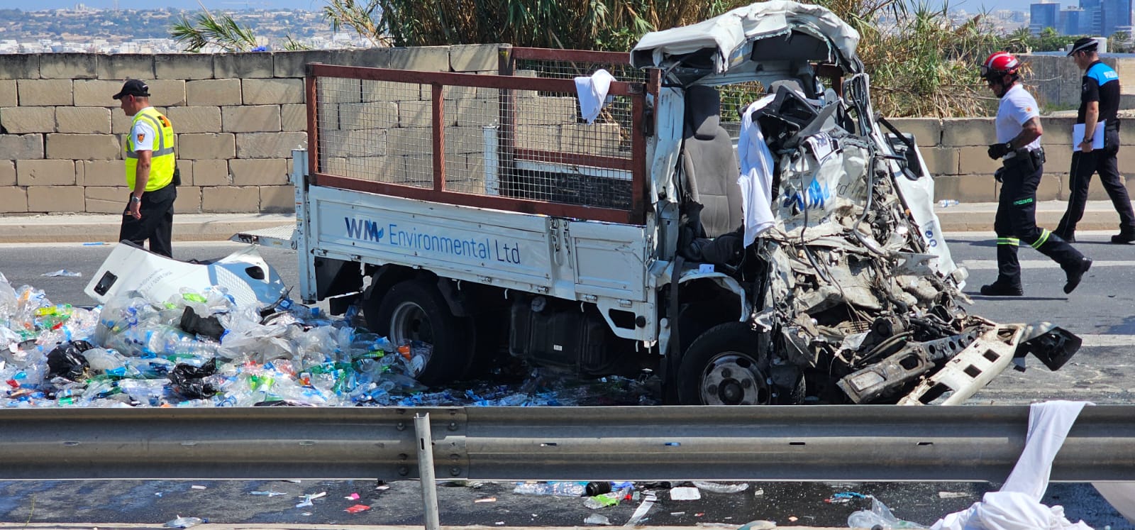 Raġel imut f'ħabta bejn żewġ trakkijiet f'Ħaż-Żebbuġ - Newsbook