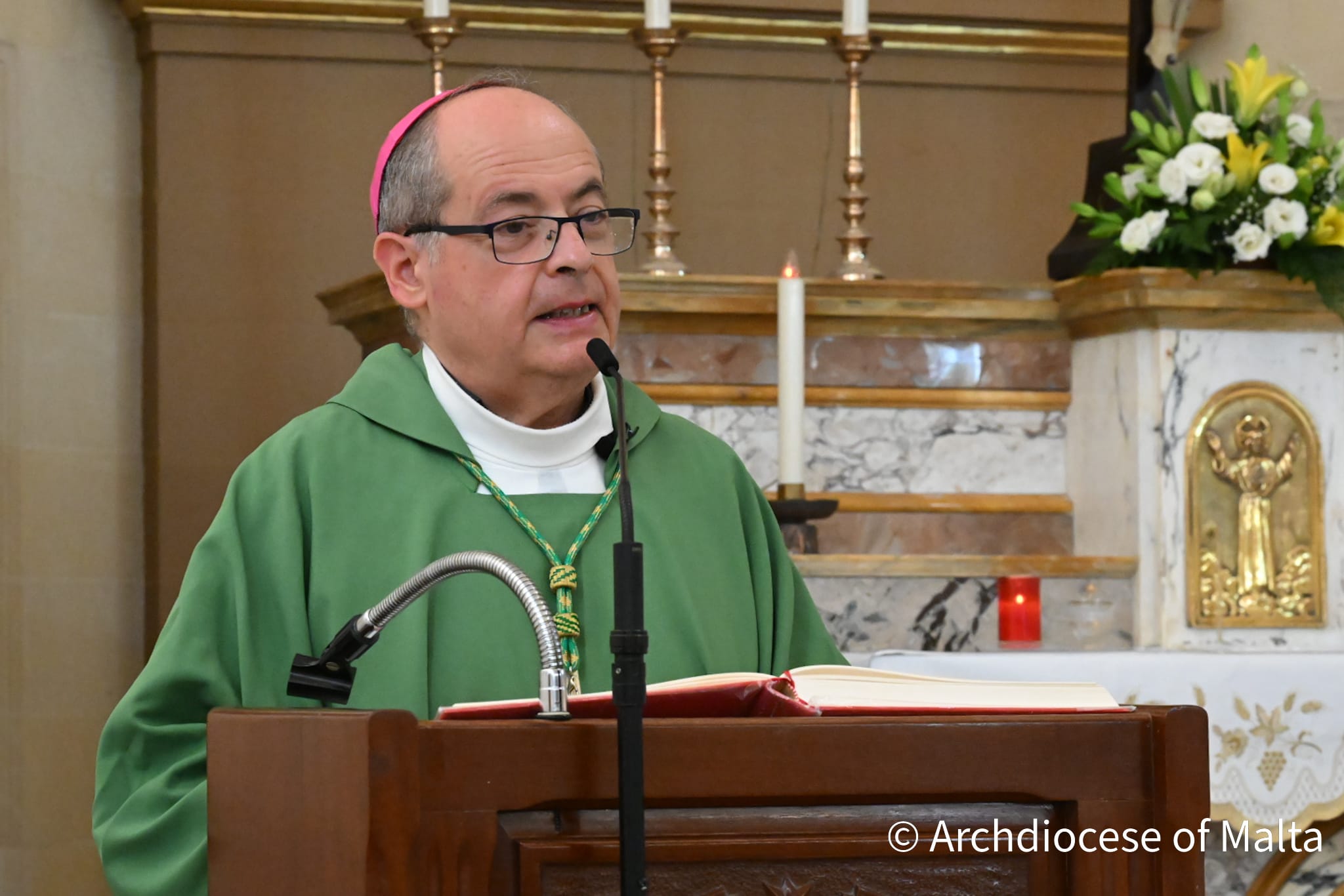 L-Isqof Galea-Curmi jisħaq li l-ġid u r-regħba jistgħu jkunu ktajjen li ...
