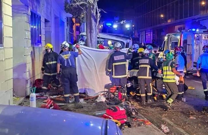 Fil-periklu tal-mewt wara li ħabat bit-trakk f'dar f'Raħal Ġdid - Newsbook