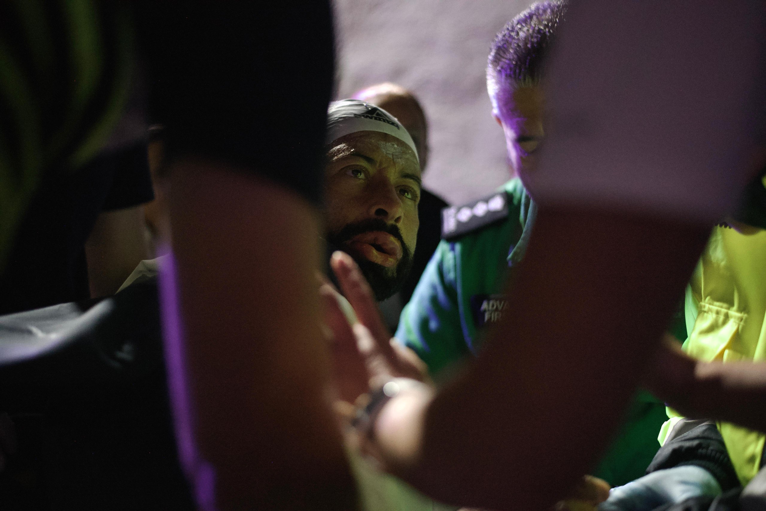 Neil Agius swims a record-breaking 140km in 60 hours