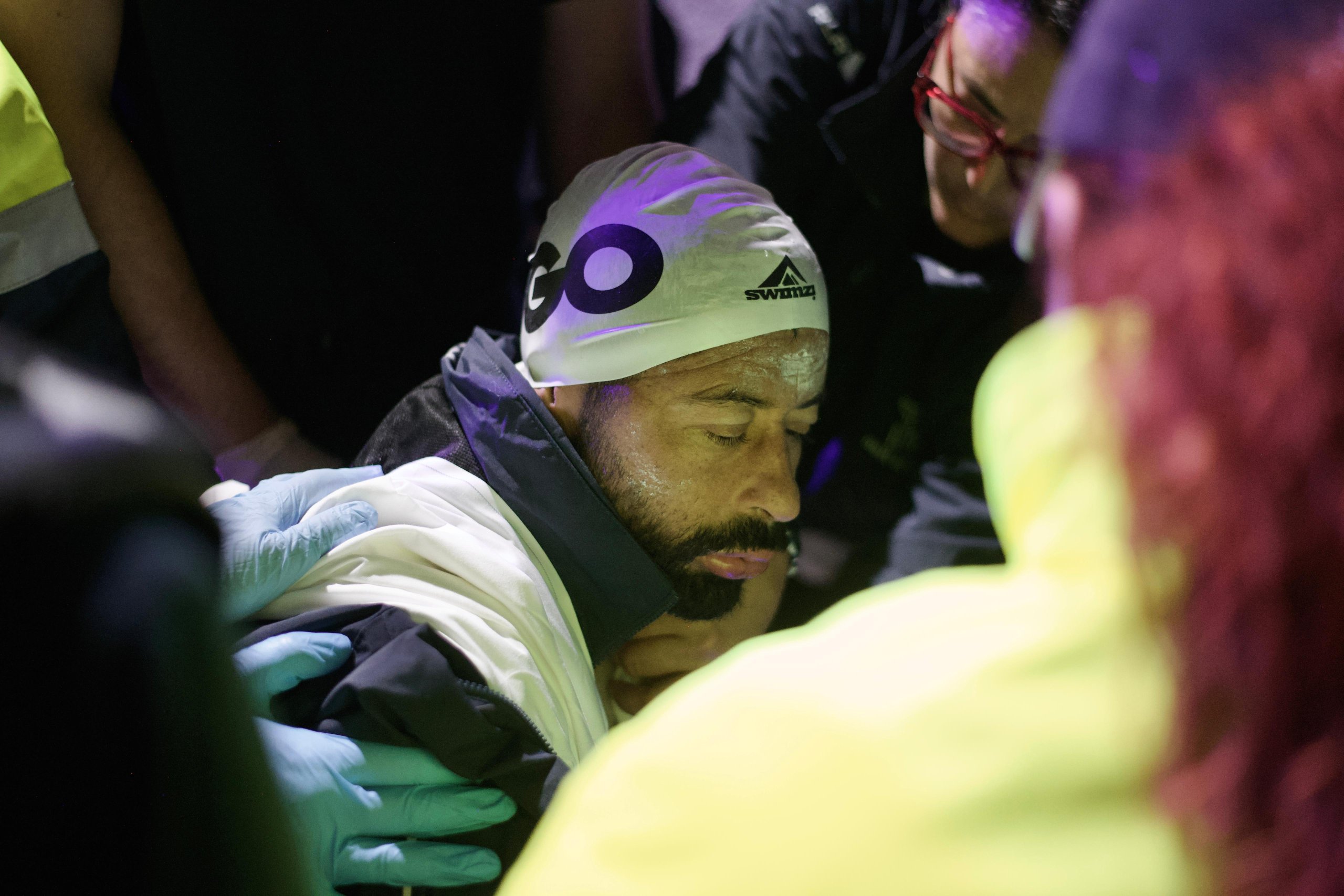 Neil Agius swims a record-breaking 140km in 60 hours