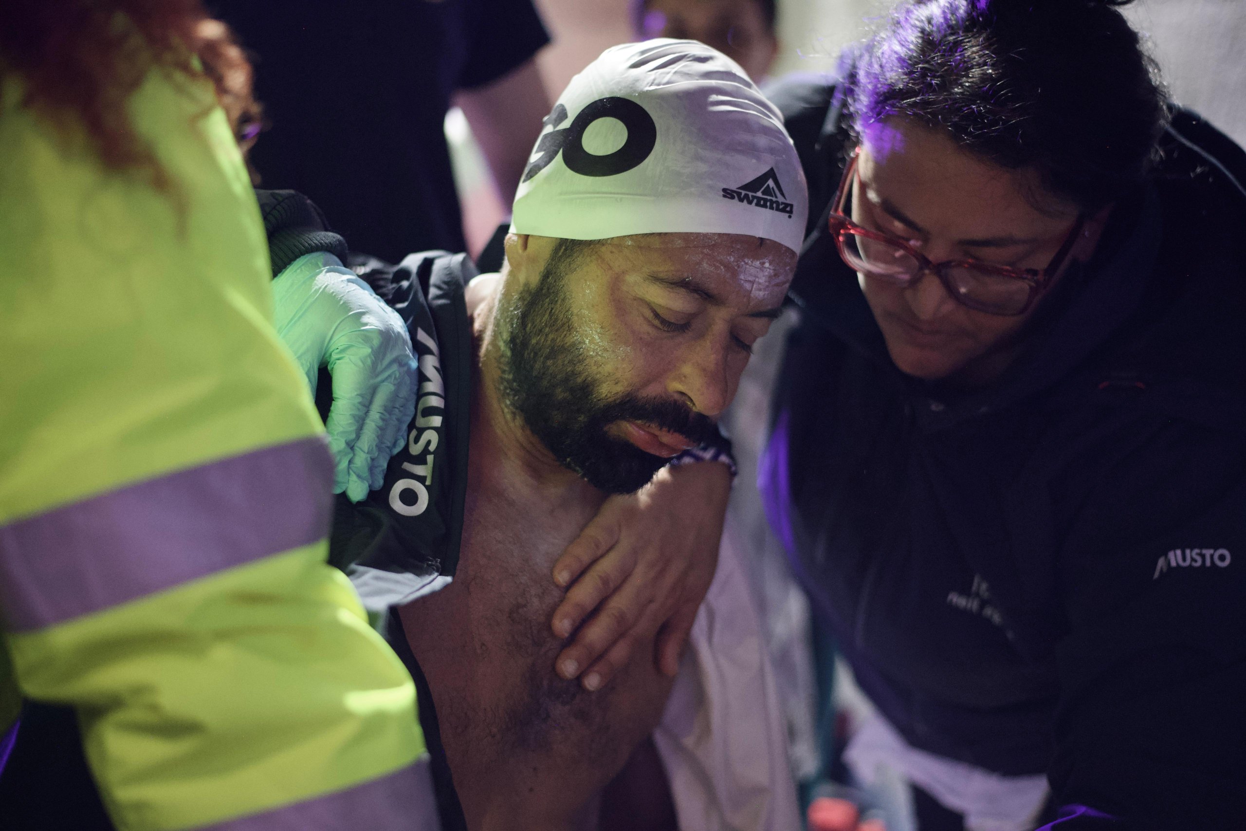 Neil Agius swims a record-breaking 140km in 60 hours