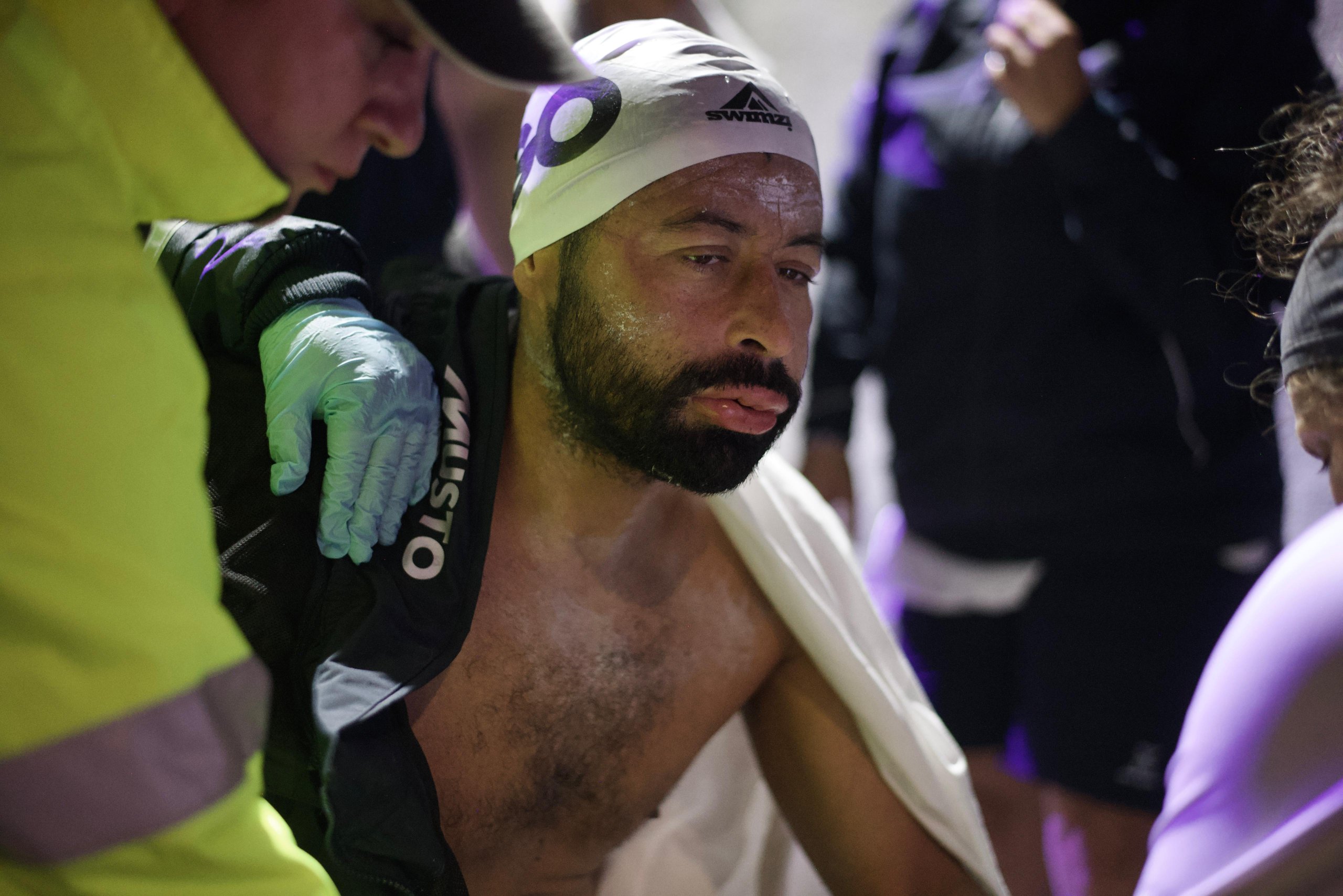 Neil Agius swims a record-breaking 140km in 60 hours