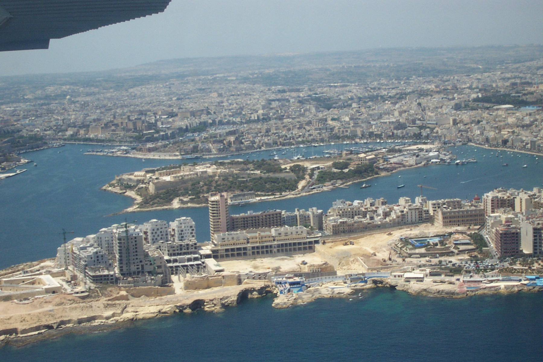 Aktar barranin minn Maltin fil-Gżira, San Ġiljan u l-Imsida - Newsbook