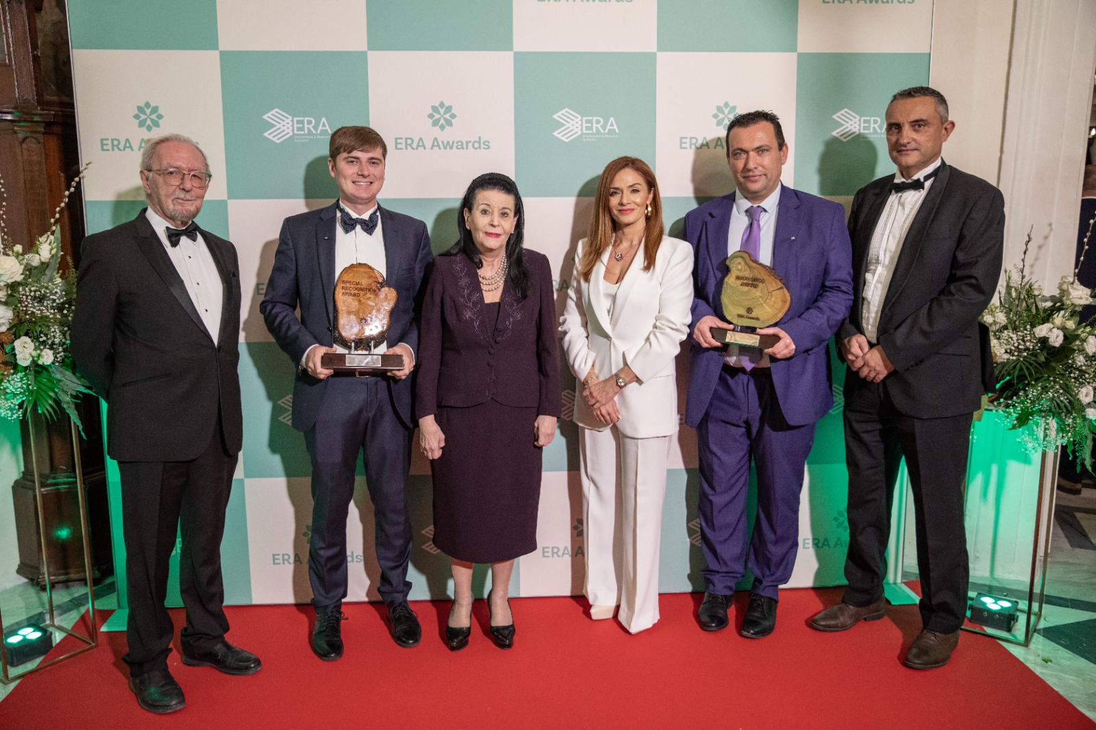 Alan Deidun u Steve Zammit Lupi onorati għall-kontribuzzjonijiet ...