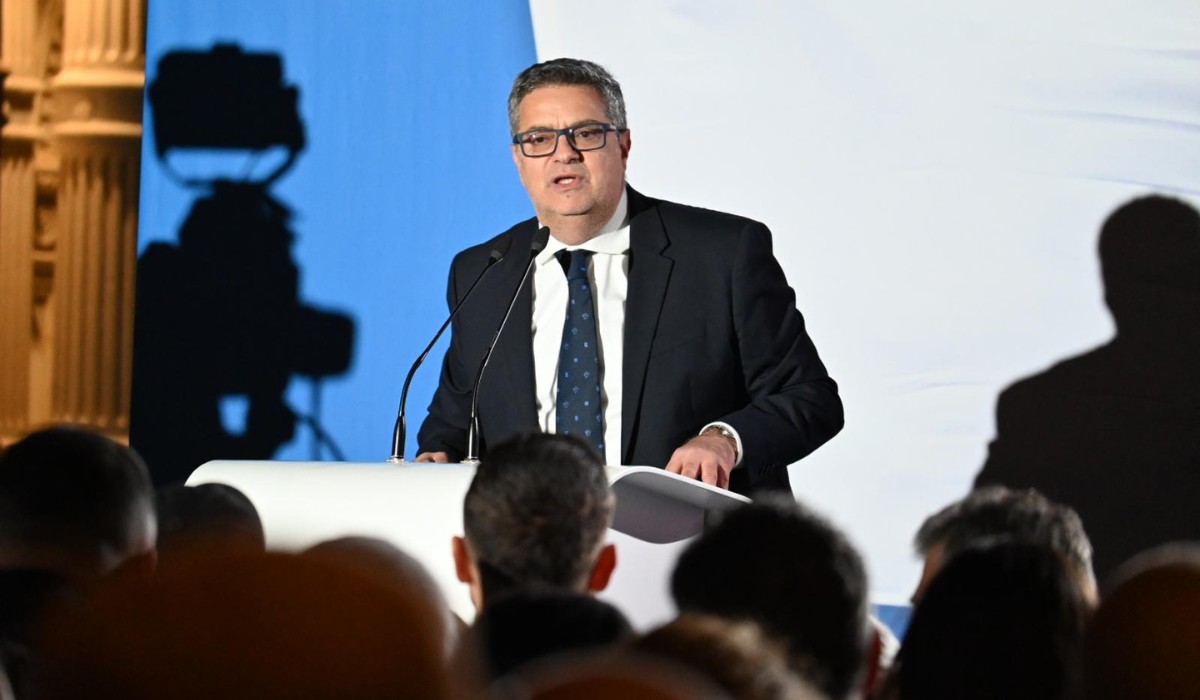 Former PN leader Adrian Delia declares bid for leadership return