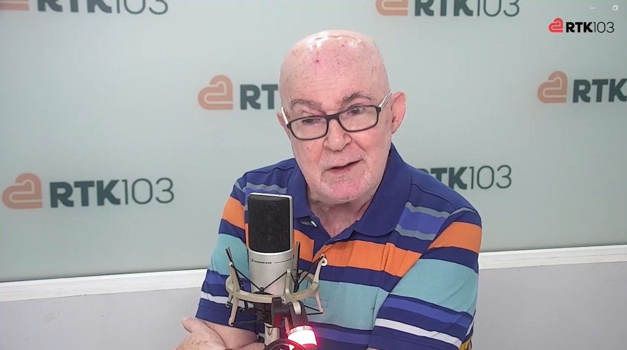 "B'xi mod dejjem irnexxieli nqum fuq saqajja" - Hector Bruno