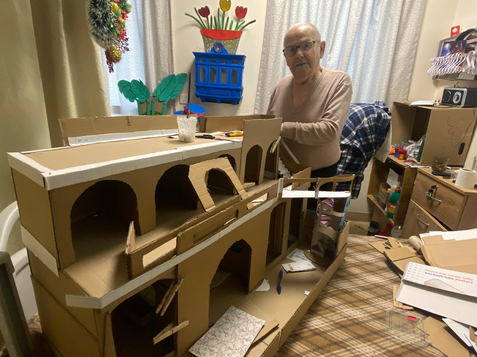 90-year-old St Vincent de Paul resident finds purpose in art - Newsbook
