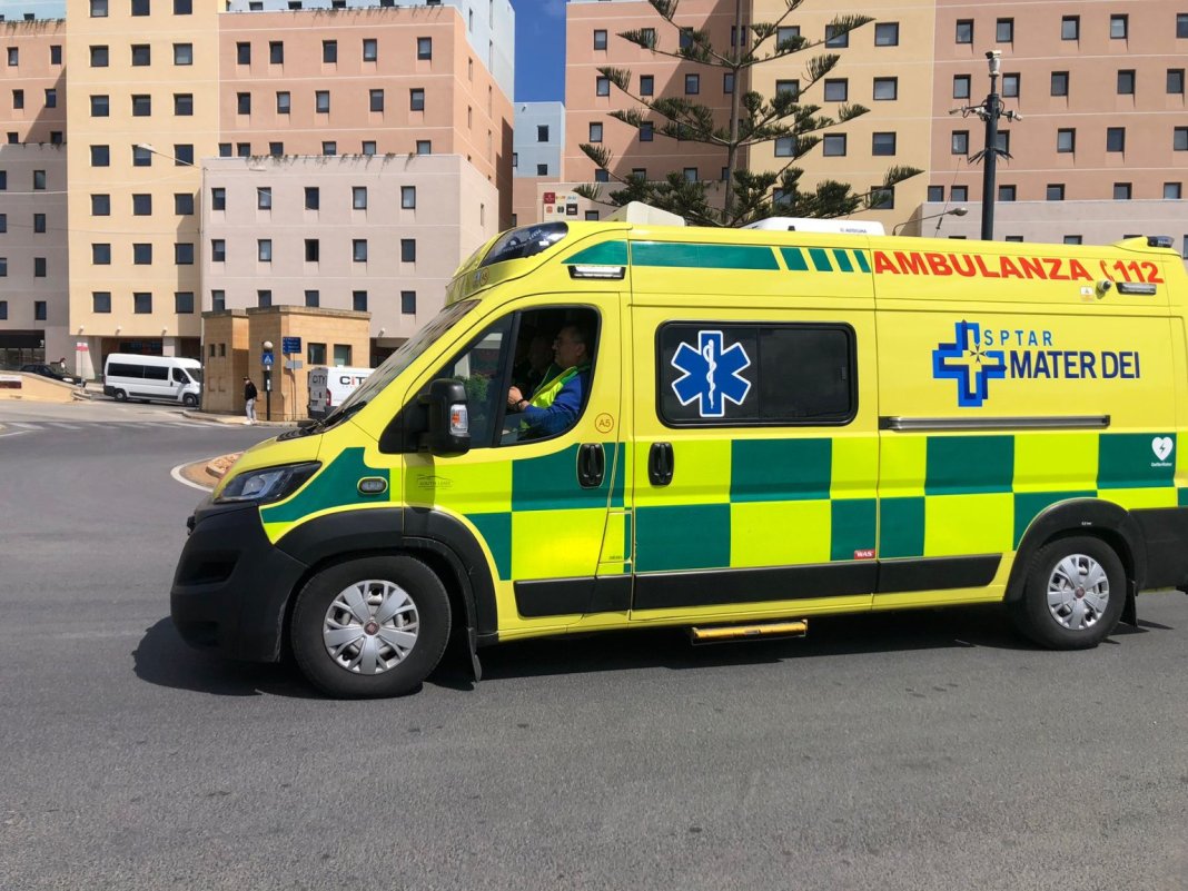 Motorcyclist suffers grievous injuries in Gżira traffic collision