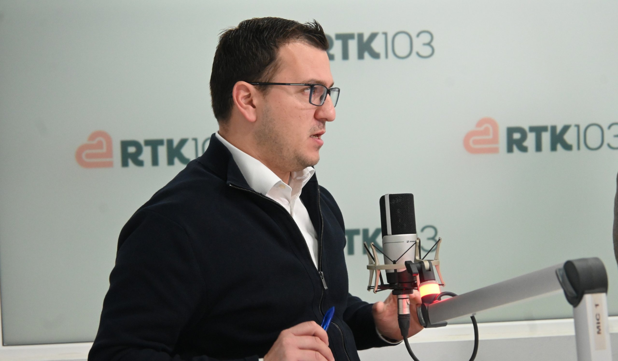 "Jeħtieġ li l-awtoritajiet jisimgħu minn dak li kien jgħid Mons. Victor ...