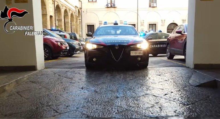 181 people arrested as Italian police crack down on mafia in Palermo