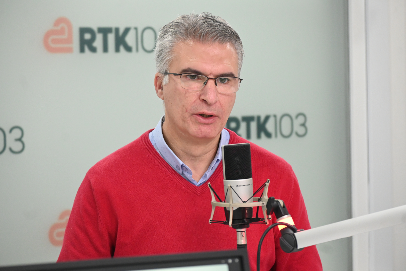 Azzopardi jallega li Carmelo Abela għadu fuq il-ktieb tal-HSBC iżda ma ...