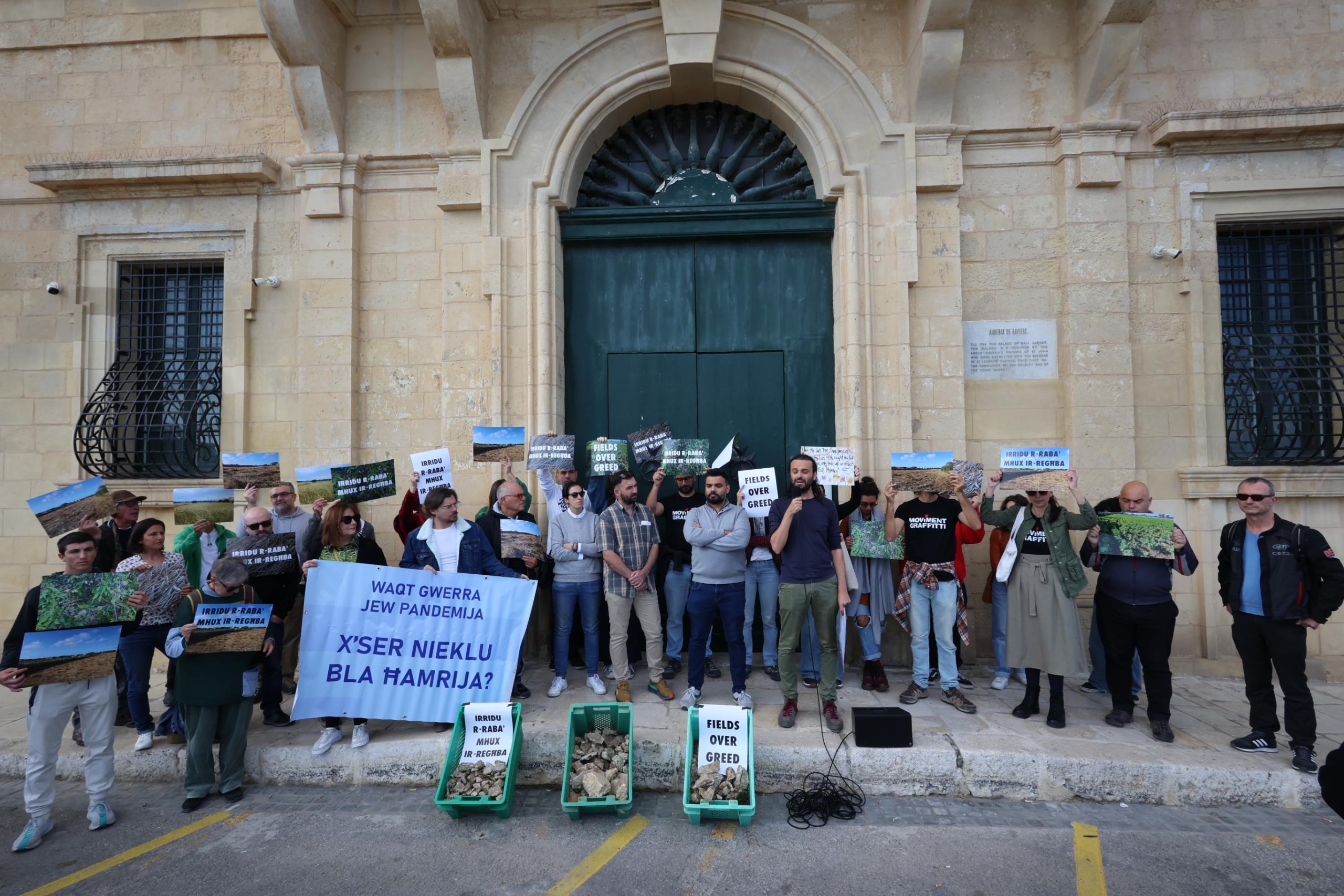"Wara snin naħdmu din l-art, sibna avviż li se tiġi żviluppata" - bidwi ...