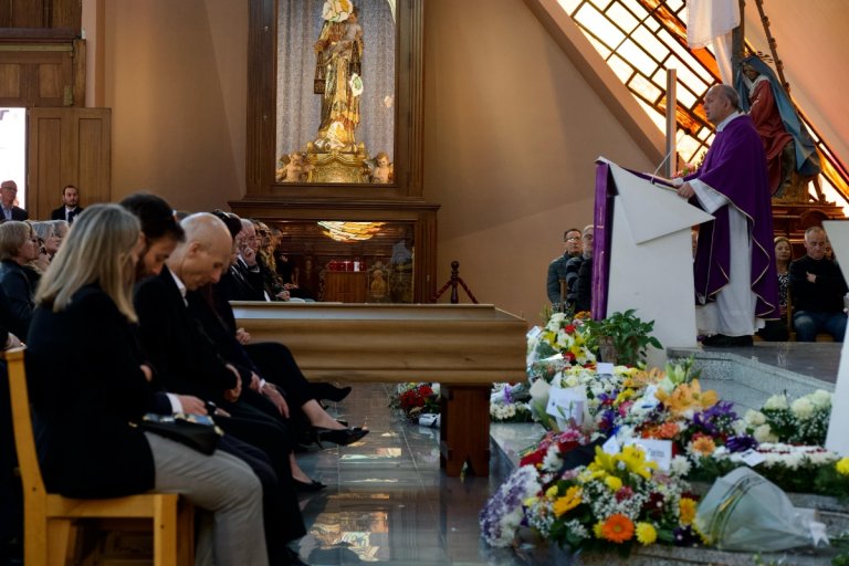 "Joseph Carabott dejjem żamm saqajh mal-art kull fejn kien" - Newsbook