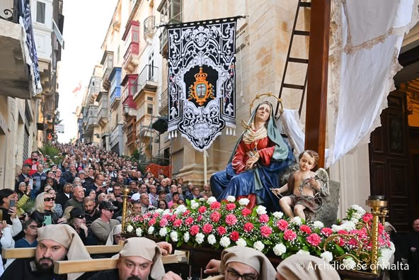 Photos: Valletta mourns and prays in Our Lady of Sorrows procession