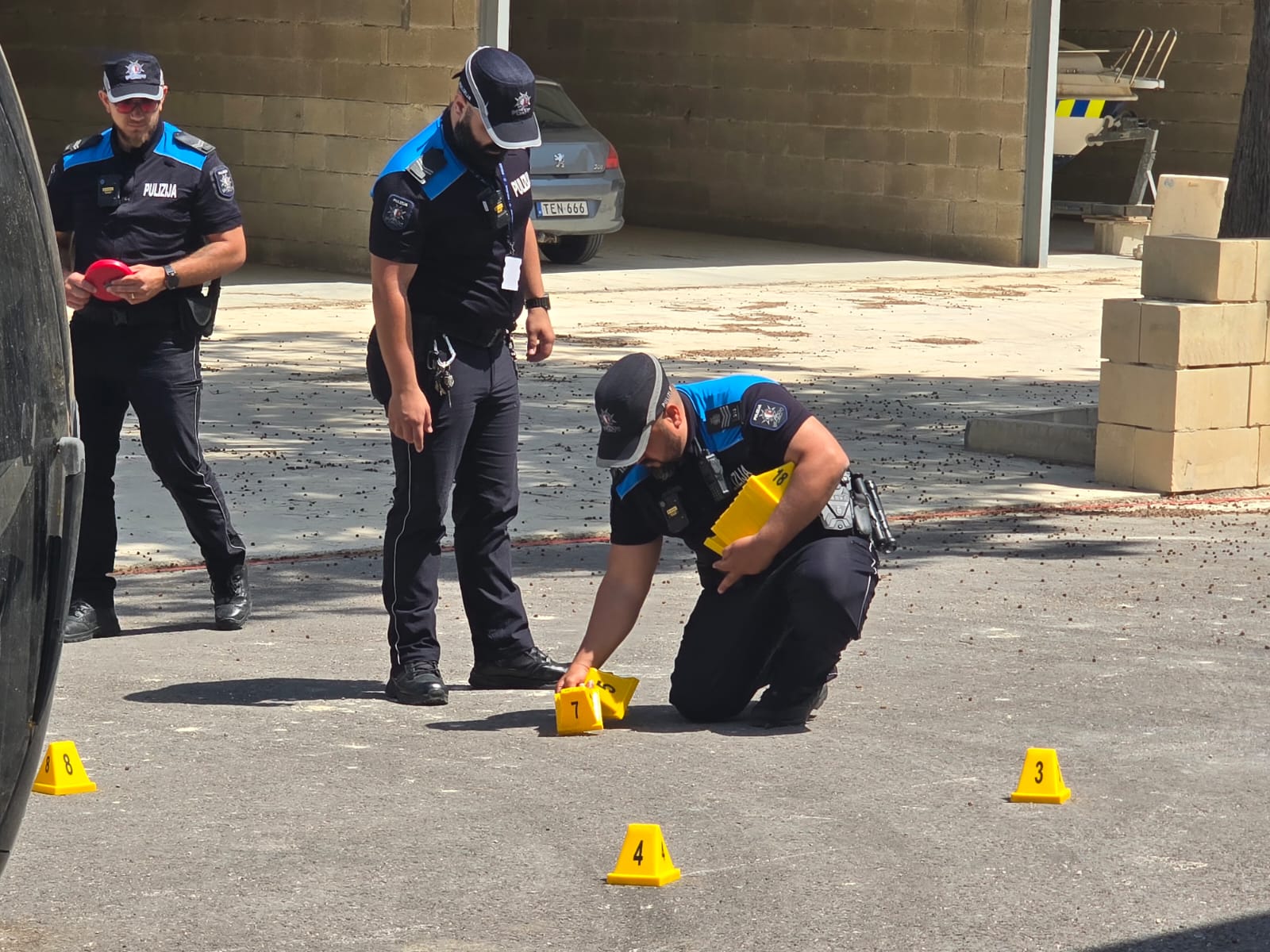 Police demonstrate new crash investigation unit in action