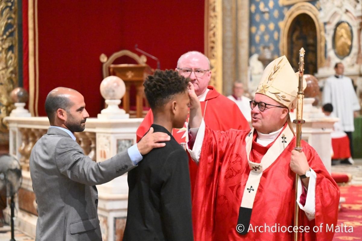 Love Jesus by loving others, Archbishop Scicluna urges faithful