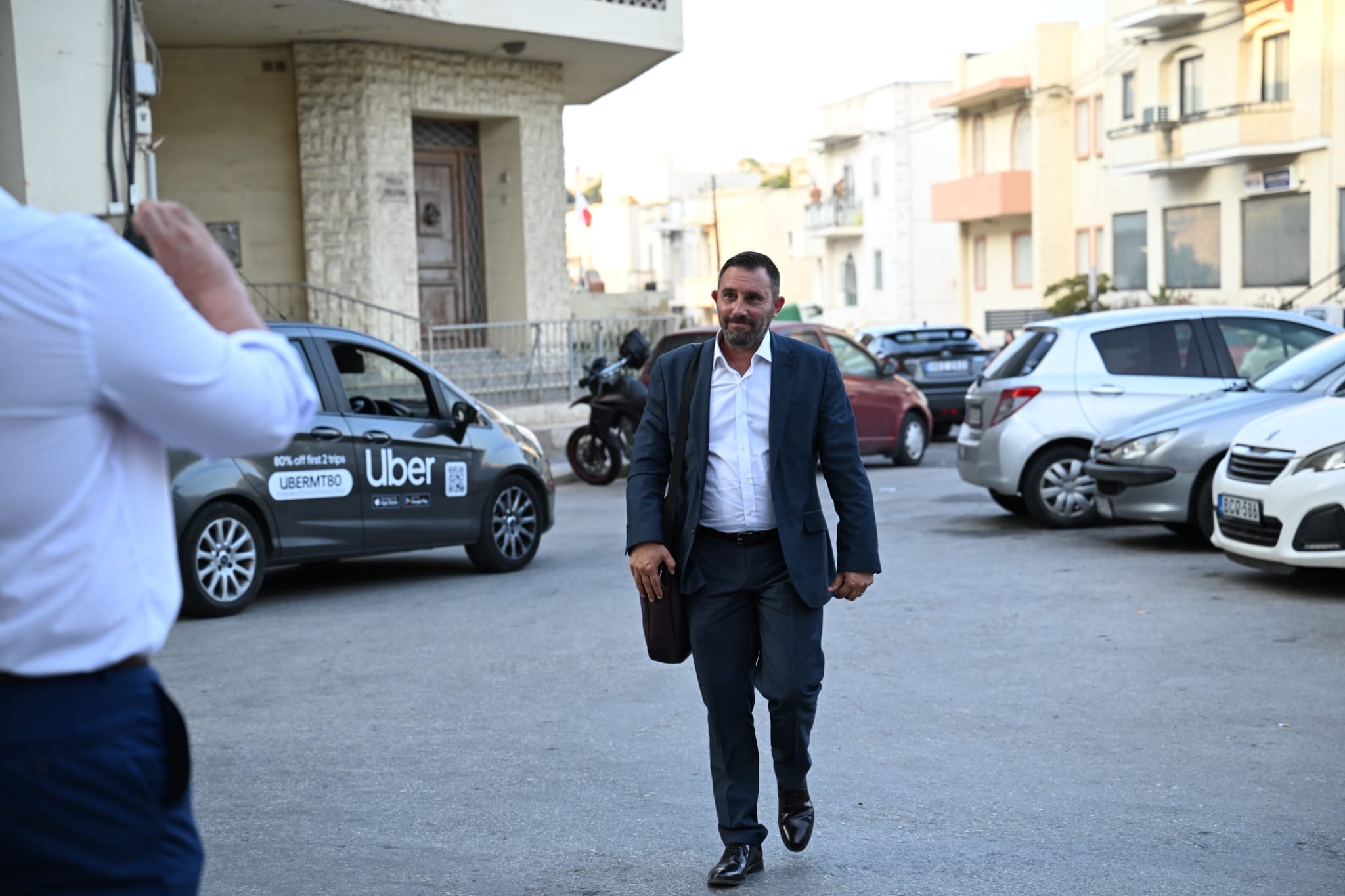 Government accused of failing 15,000 workers on equal pay pledge