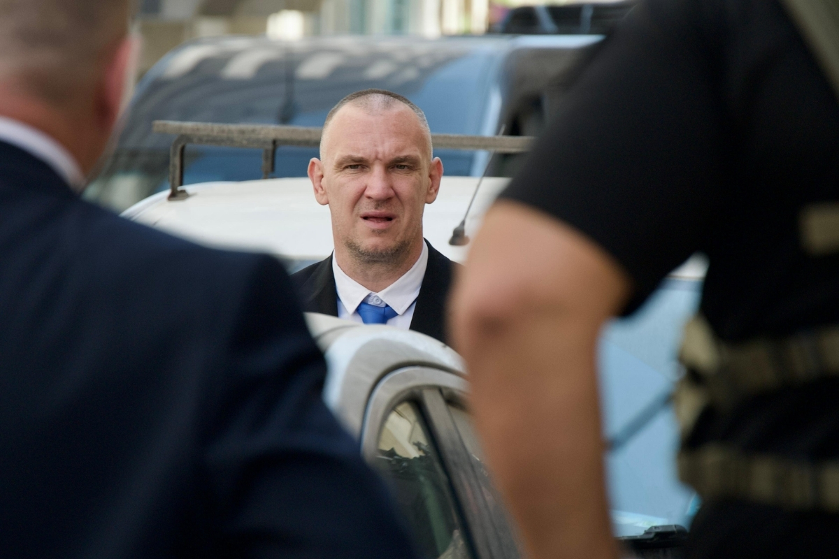 Ritratti: Il-ġurati jmorru fuq il-post tal-omiċidju doppju f'Tas-Sliema