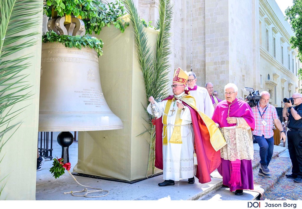 New bronze bell 'Carola Francisca' restores harmony at St John's Co ...