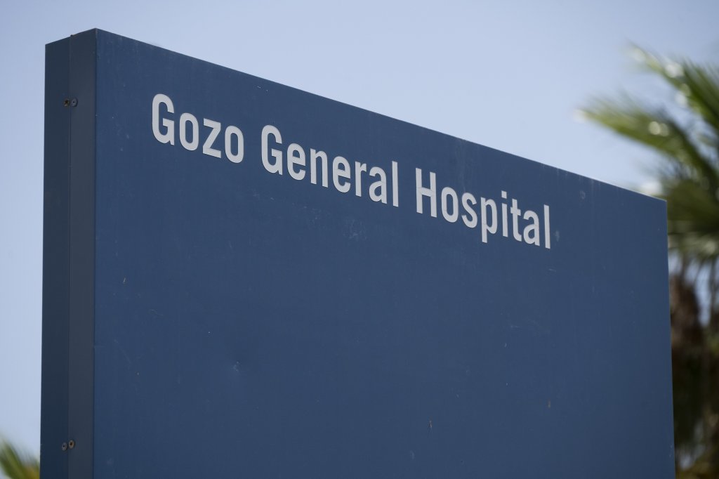 Motorcyclist hospitalised after Għasri crash