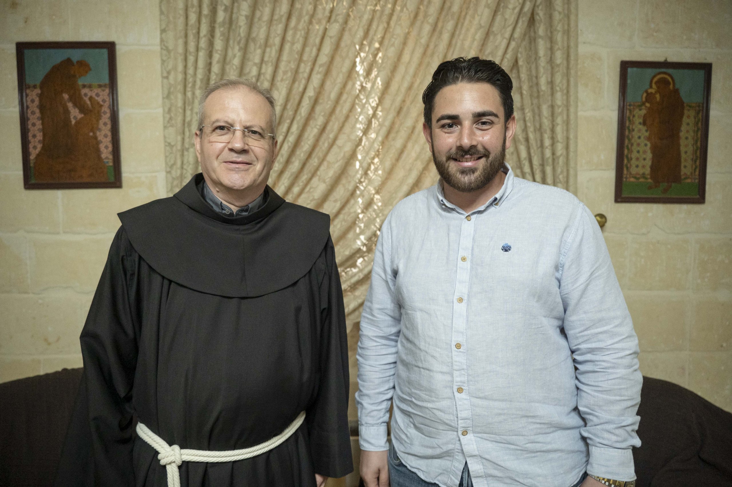 Kif kienu l-10 snin tal-Isqof George Bugeja fil-Libja? Intervista fuq ...